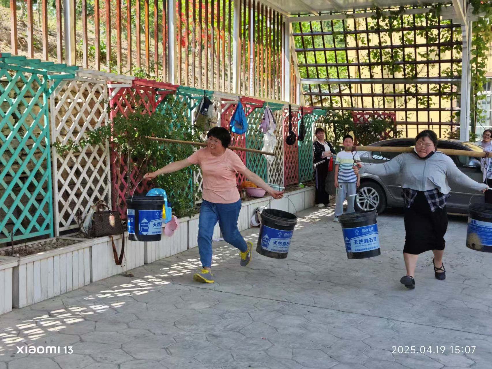 “科技助农促振兴，凝心聚力共前行”——电信学院工会分会开展2025年科技下乡暨文体活动-安康学院